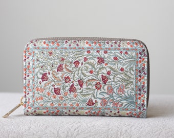 Flowers wallet | Etsy