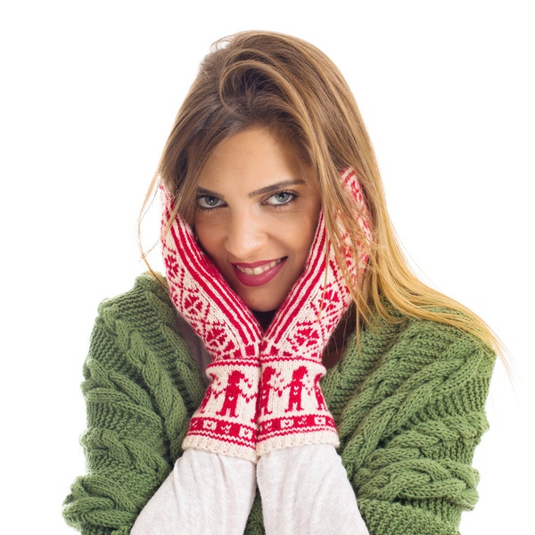 Red Mittens - Etsy