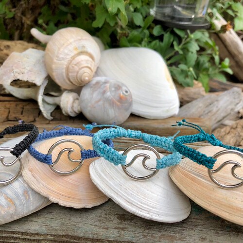 Ocean Bracelet // Sea Wave Bracelet // Unisex Surfer Bracelet - Etsy