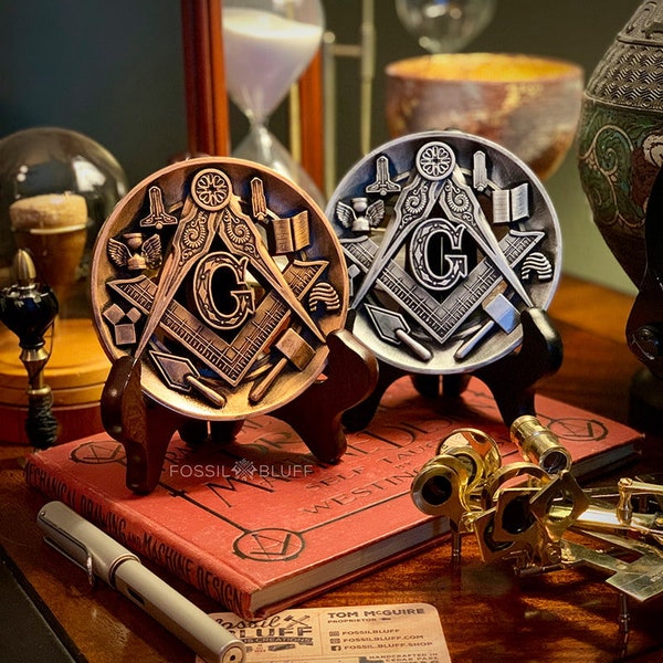 PERSONALISED - Solid Wood Carved Masonic Compass and Square Plaque ...