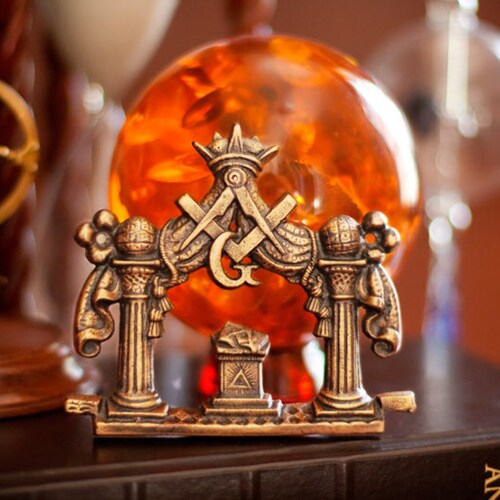 Masonic Pillars Altar and Emblem Plaque - Etsy