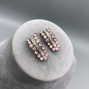 Pair of Curvy Pot Metal Scatter Pins Pink Rhinestone 1 - Etsy