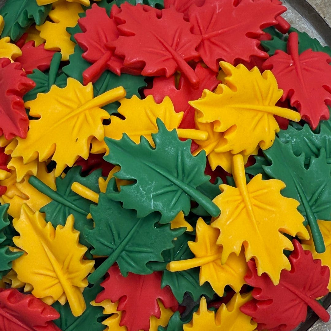 Fake Fall Leaves, Fake Leaf Cookie, Fake Thanksgiving Cookie, Holidays ...