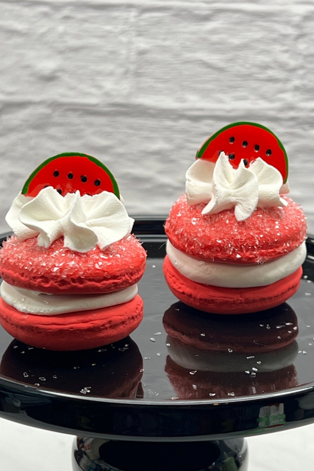 Faux Watermelon Macaroon * Creamy White Icing and Watermelon Slice ...