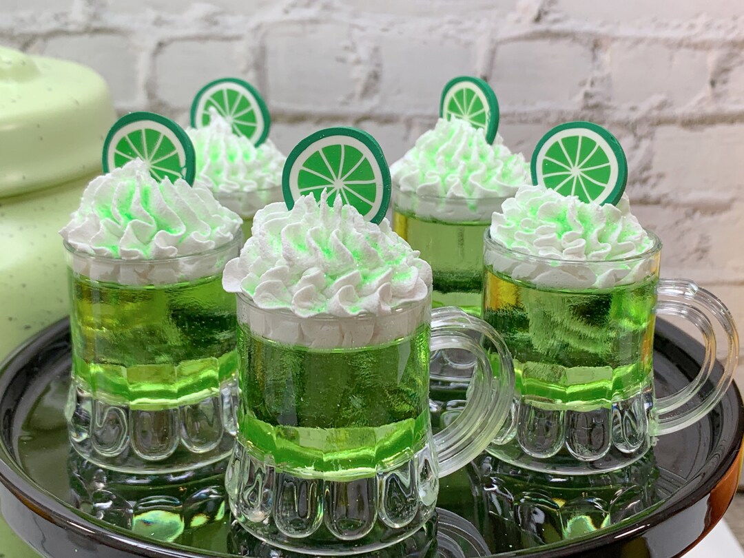 Faux Jello Shot * Fake Jello Shot, Party Decoration, Fake Jello Shot ...