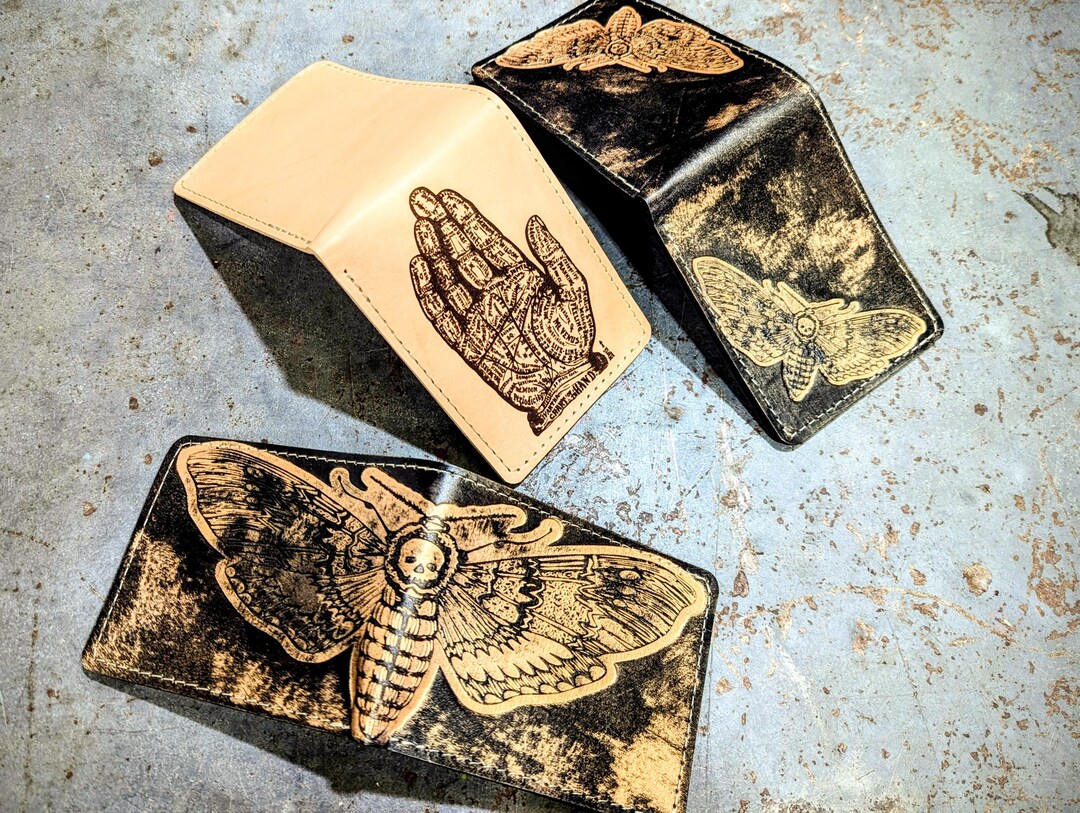 Embossed Leather Bi-fold Wallet, Veg Tan Leather Wallet, Unique Men's ...