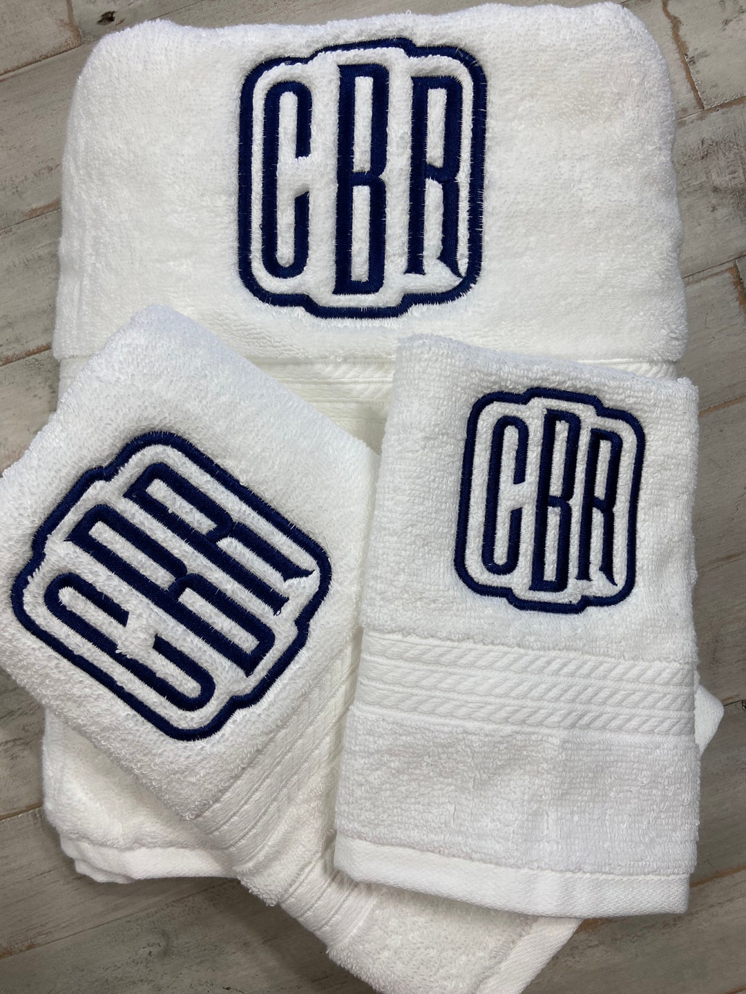 MONOGRAMMED BRIDAL TOWELS - Perfect Towels for Wedding Gifts ...
