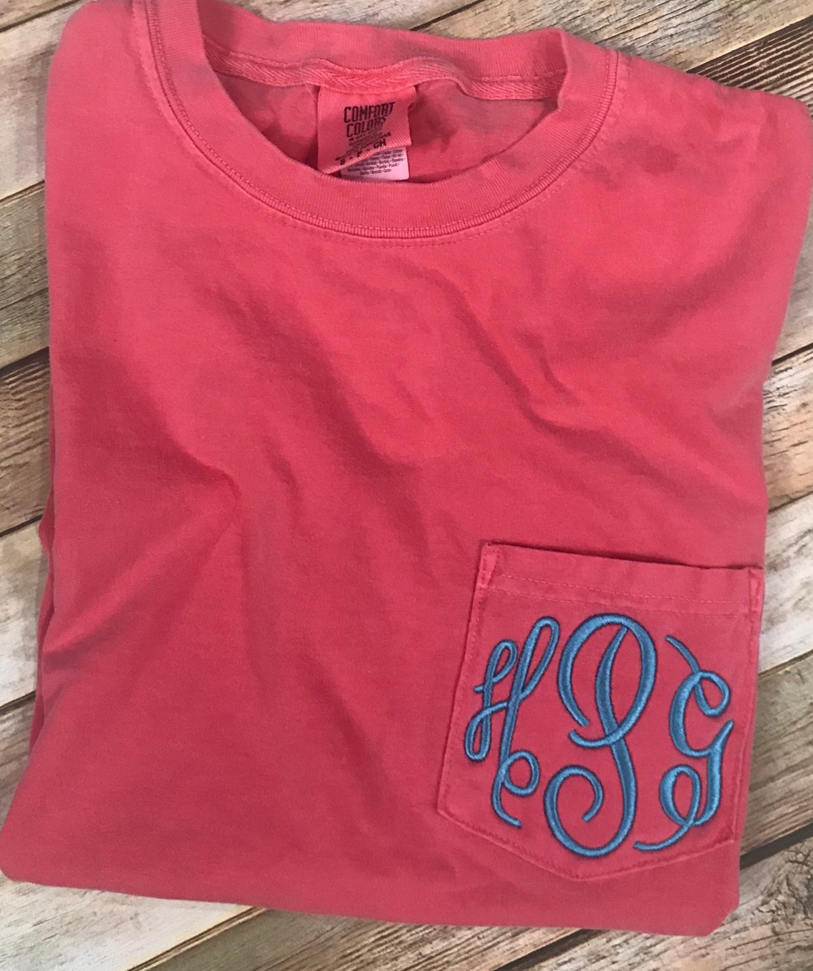 SHORT SLEEVE Comfort Colors Monogram Pocket Tee Short Sleeve - Etsy