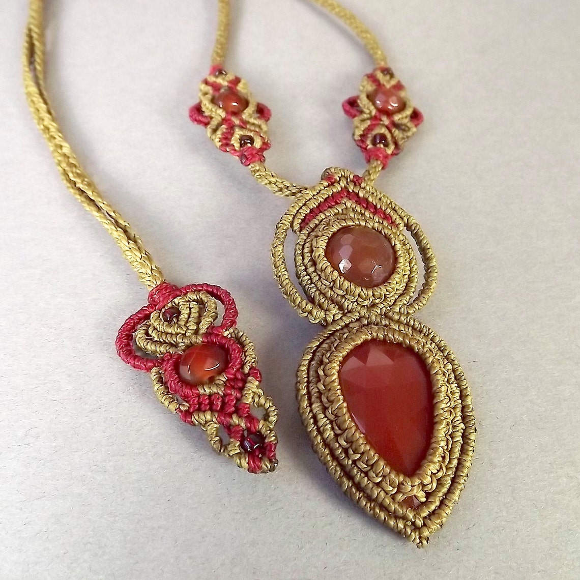 Macrame Necklace, Macrame Pendant, Carnelian Necklace in Khaki and Red ...