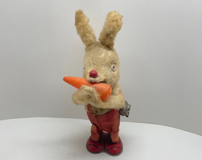 Antique Toy Wind up Bunny Eating a Carrot Japan - Etsy