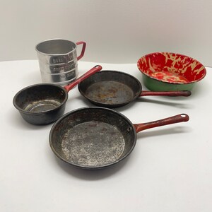 Antique Tin Toy Childs Size Pans Red Handle Red Granitware RARE - Etsy