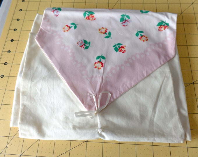 Hankie Set by Moda- "sliced Bread" With Cover - Etsy