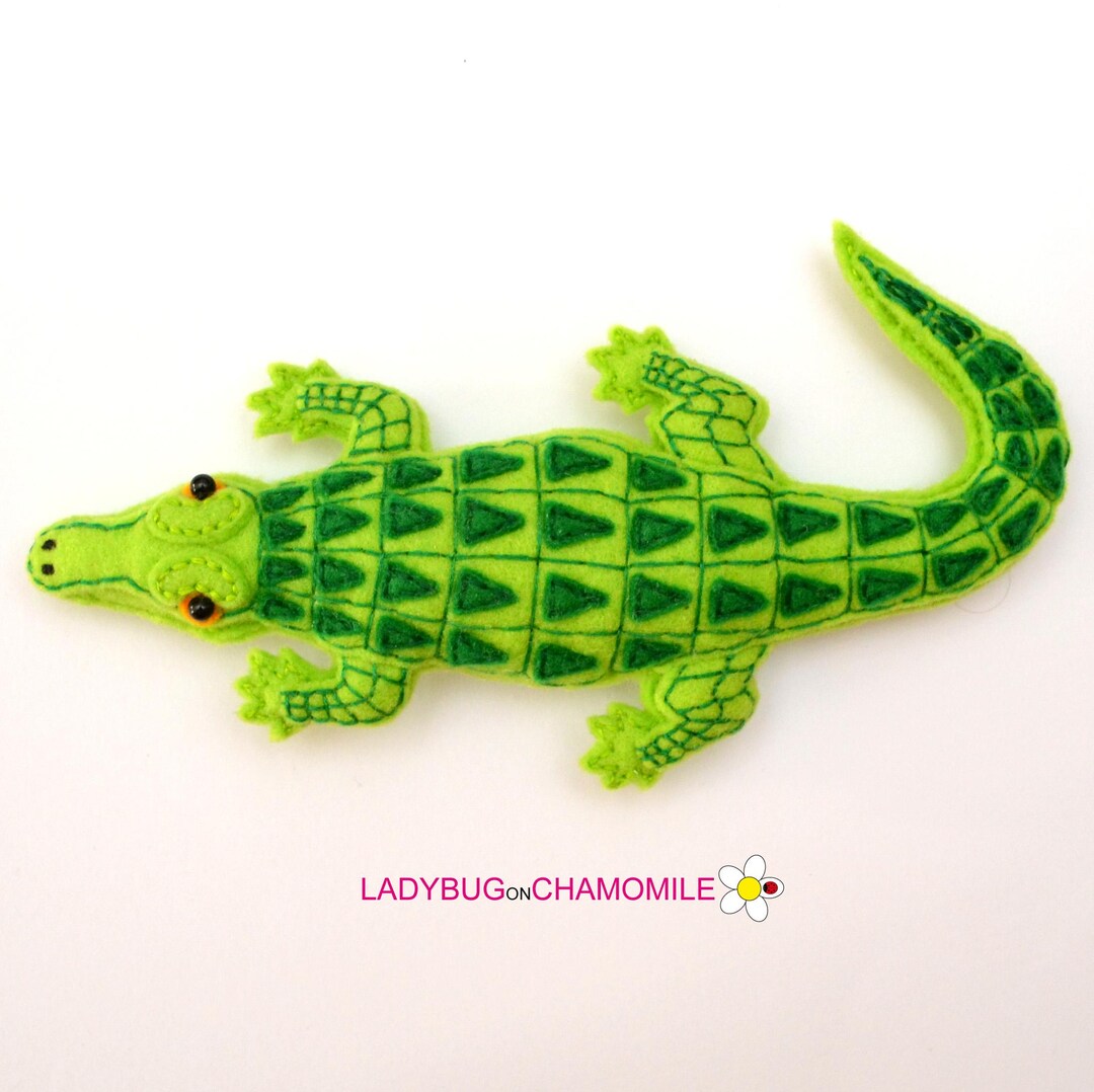 CROCODILE Felt Toy, Ornament, Magnet - Etsy