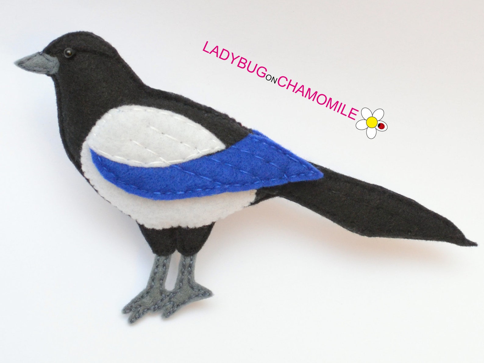 MAGPIE Bird Felt Toy, Ornament, Magnet - Etsy