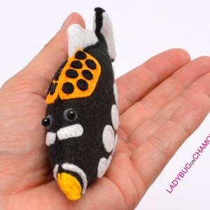 CLOWN TRIGGERFISH (bigspotted Triggerfish) Felt Toy, Ornament, Magnet ...