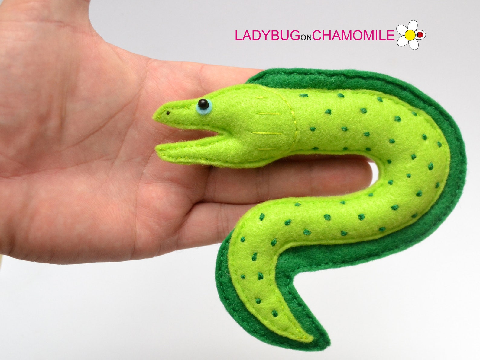 MORAY EEL Felt Toy, Ornament, Magnet - Etsy