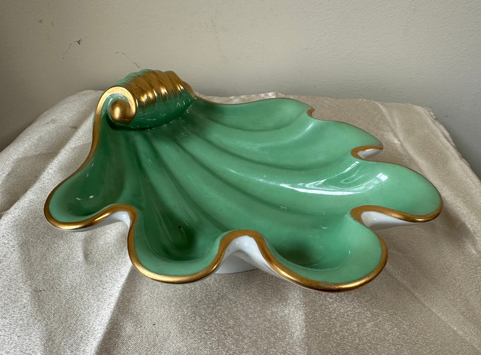 Vintage Herend Art Nouveau Shell Dish - Extremely Rare, Mint Condition ...