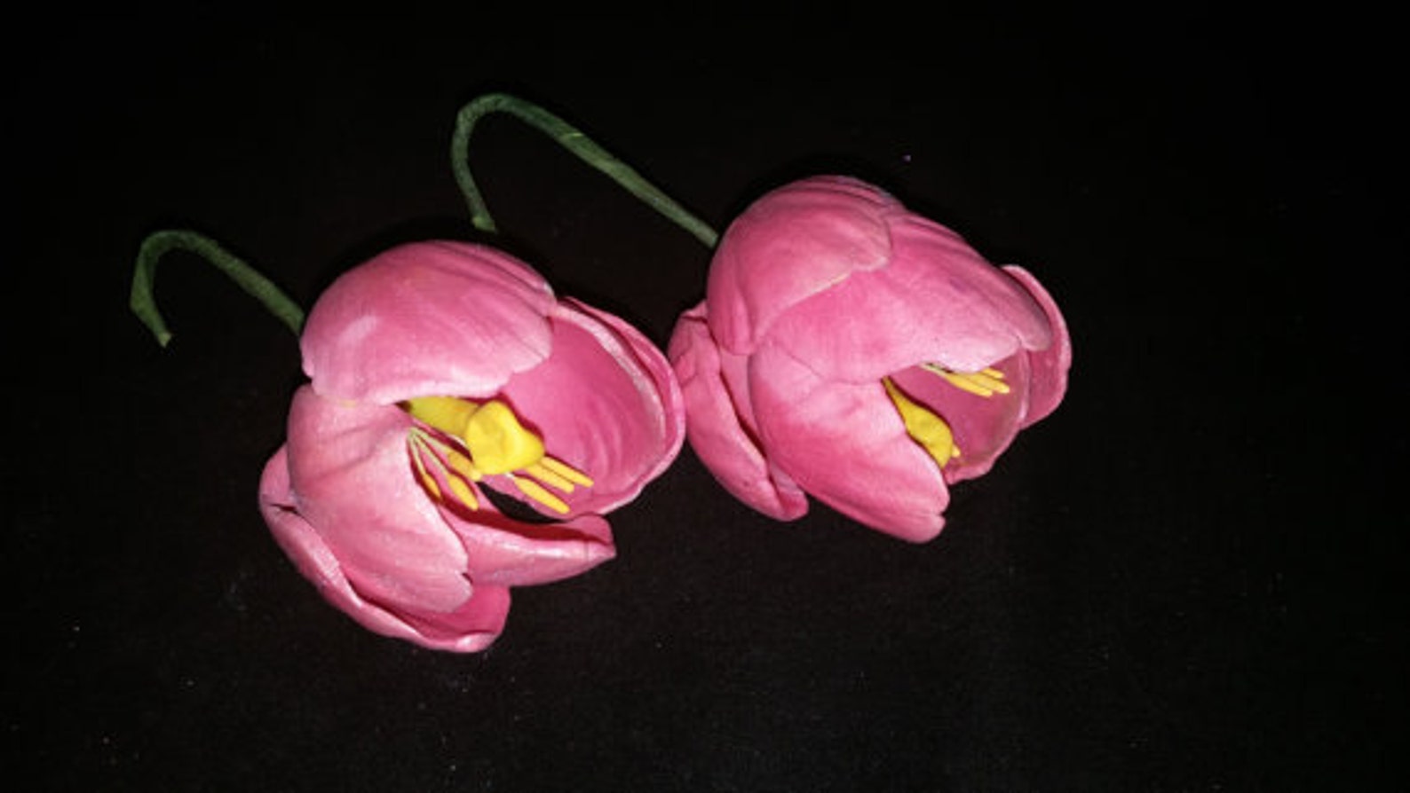 2 Gum Paste Tulips / Cake Decoration / Edible Flower / Sugar | Etsy