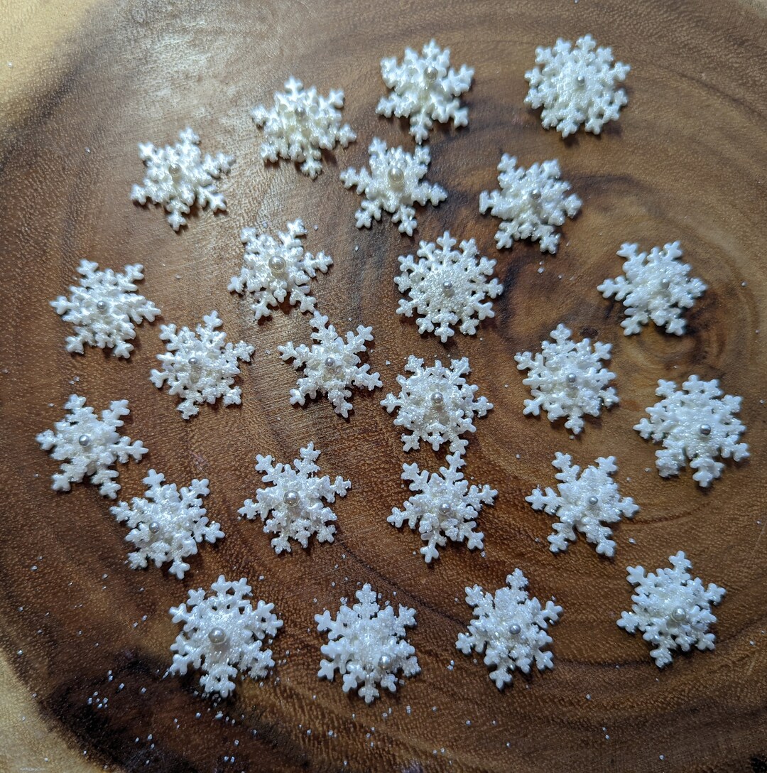 24 Mini Snowflakes/gum Paste/fondant SPARKLY Snowflakes/edible Cake ...