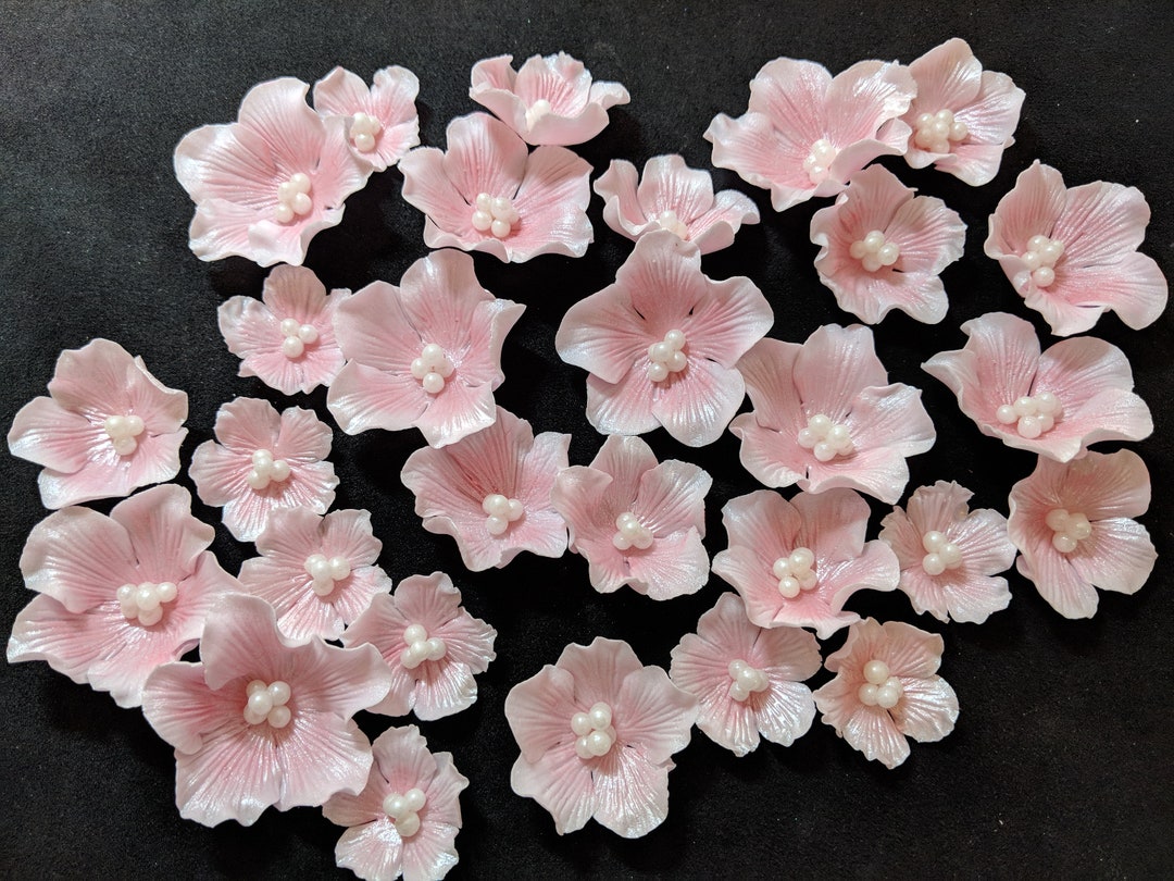 12 Edible RUFFLE Flowers 1.0", 1.25", 1.5" With Beautiful Pearl Centers ...