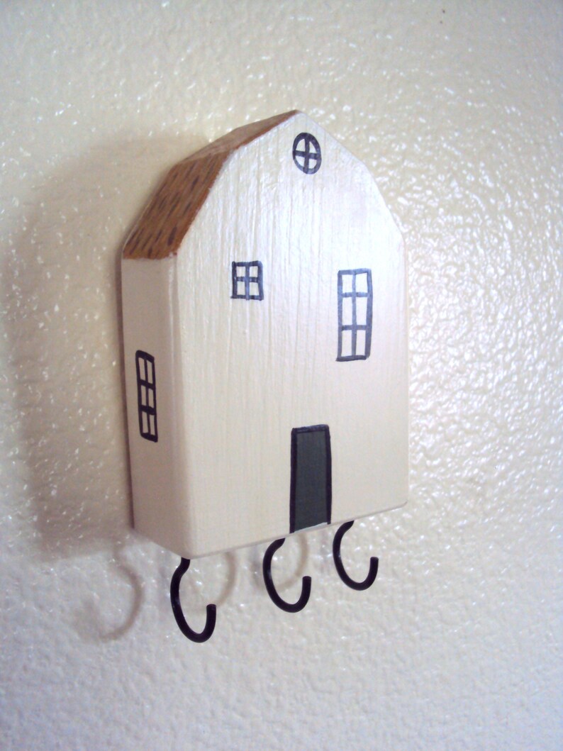 Handpainted Cottage Key Hanger Country House Wall Decor | Etsy