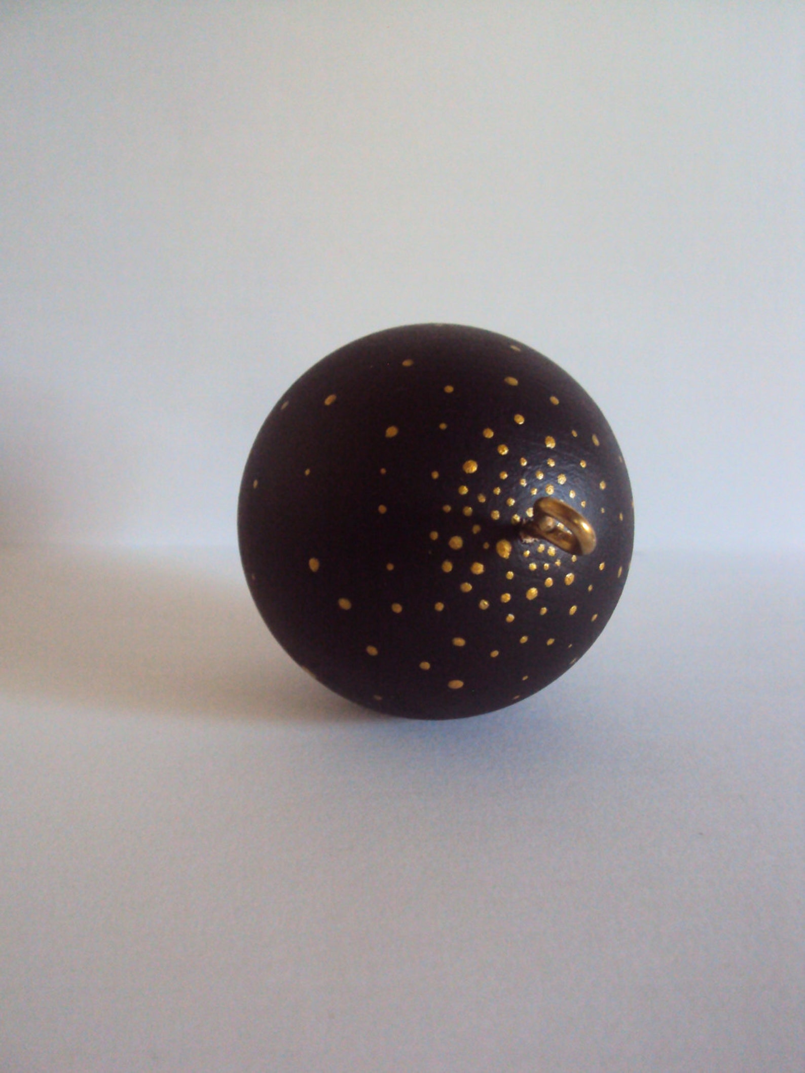 Speckled Black & Gold Scatter Orb Minimalist Holiday Decor - Etsy