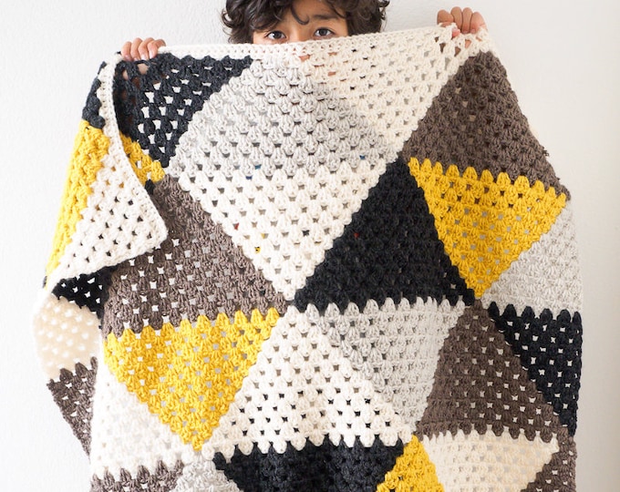 CROCHET PATTERN: Love Triangles Granny Stripe Baby Afghan Blanket - Etsy