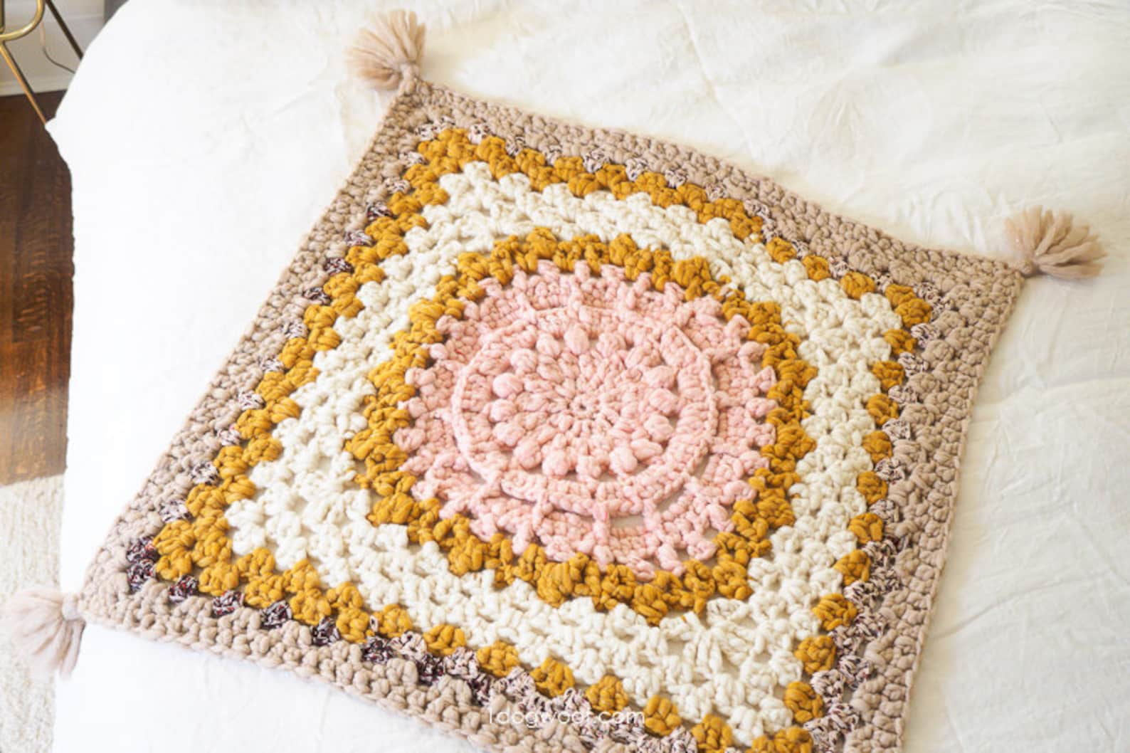 CROCHET PATTERN: Solitude Blanket - Etsy