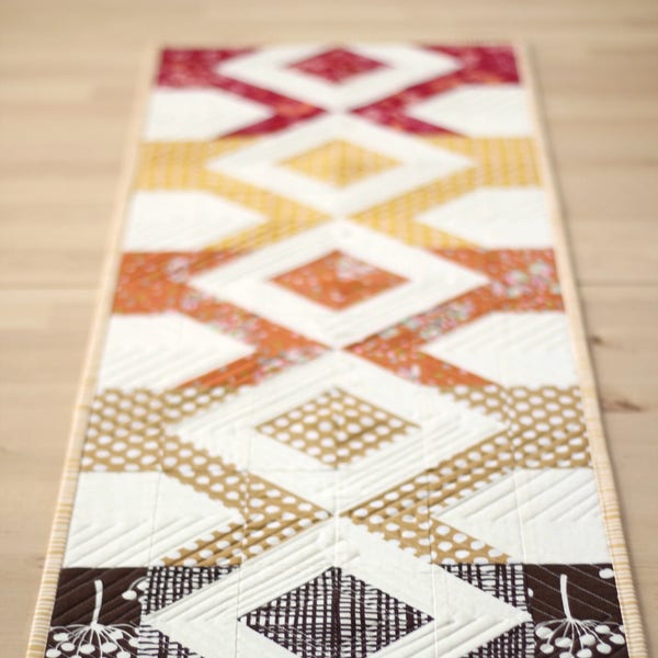 Modern Table Runner - Etsy