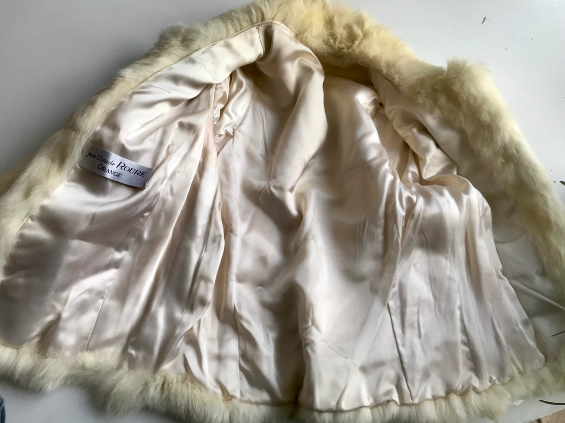 1970s White Rabbit Fur Jacket With Flare Sleeves / 1970s Jean - Etsy