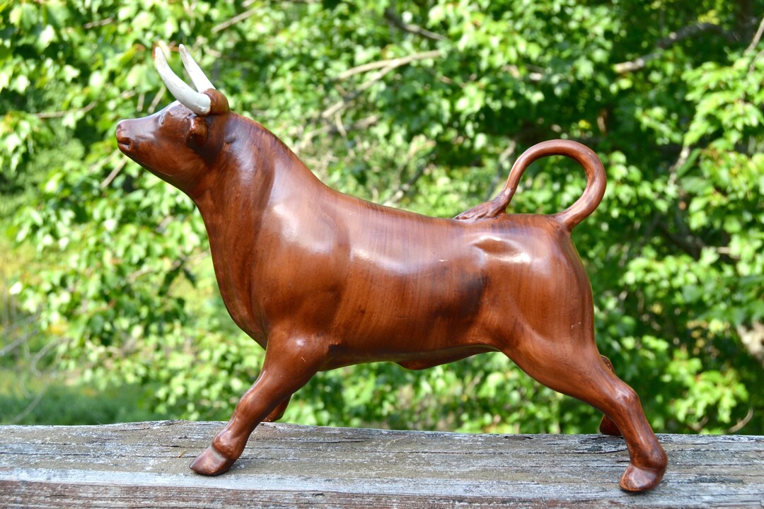 Large Bull Statue. Ceramic Bull Figurine. VC534 - Etsy