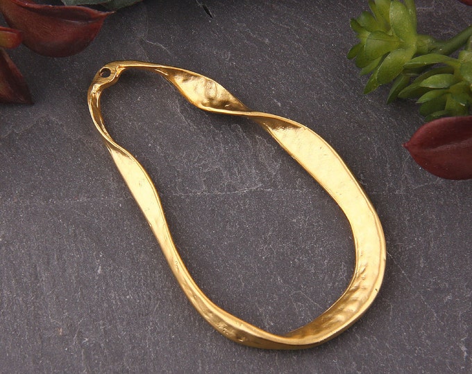 1 Large Twisted Oval Loop Gold Pendant, Hammered Oval Loop Pendant, 22k ...