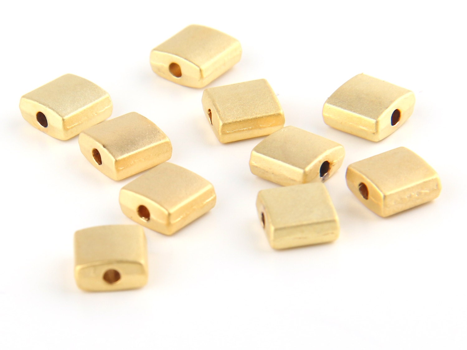 Plain Flat Square Beads 22K Gold Plated 10 pieces // GB-120 | Etsy