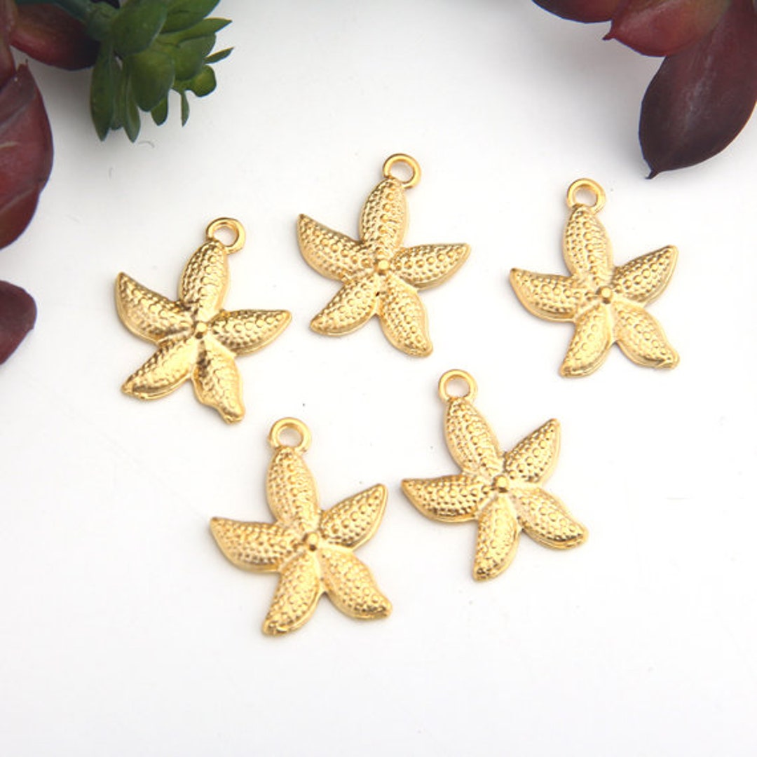 5 Gold Metal Sea Star Charms, Beach Jewelry, Beach Charms // Gch-289 - Etsy