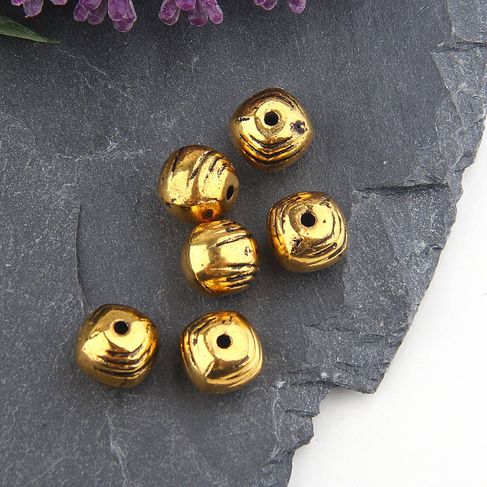 Antique Gold Tone Round Textured Metal Beads, 6 Peices // GB-211 - Etsy