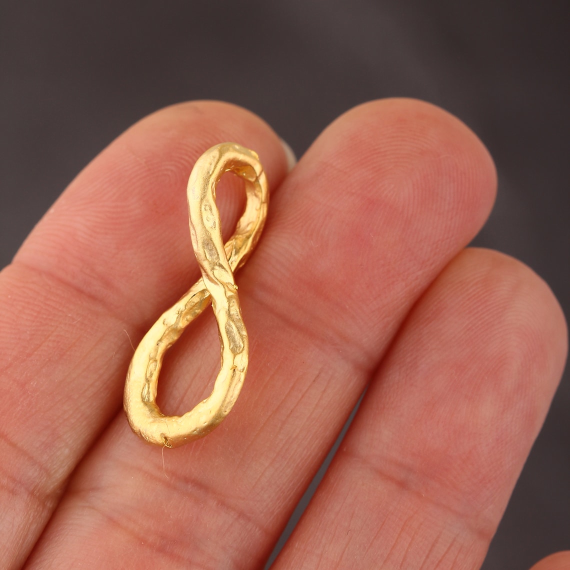 Figure 8 Gold Connectors, Infinity Symbol Links, Figure 8 Links ...