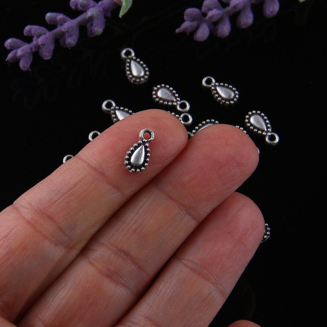 Mini Flat Teardrop Charms, Antique Silver Plated, 20 Pieces // Sch-135 ...