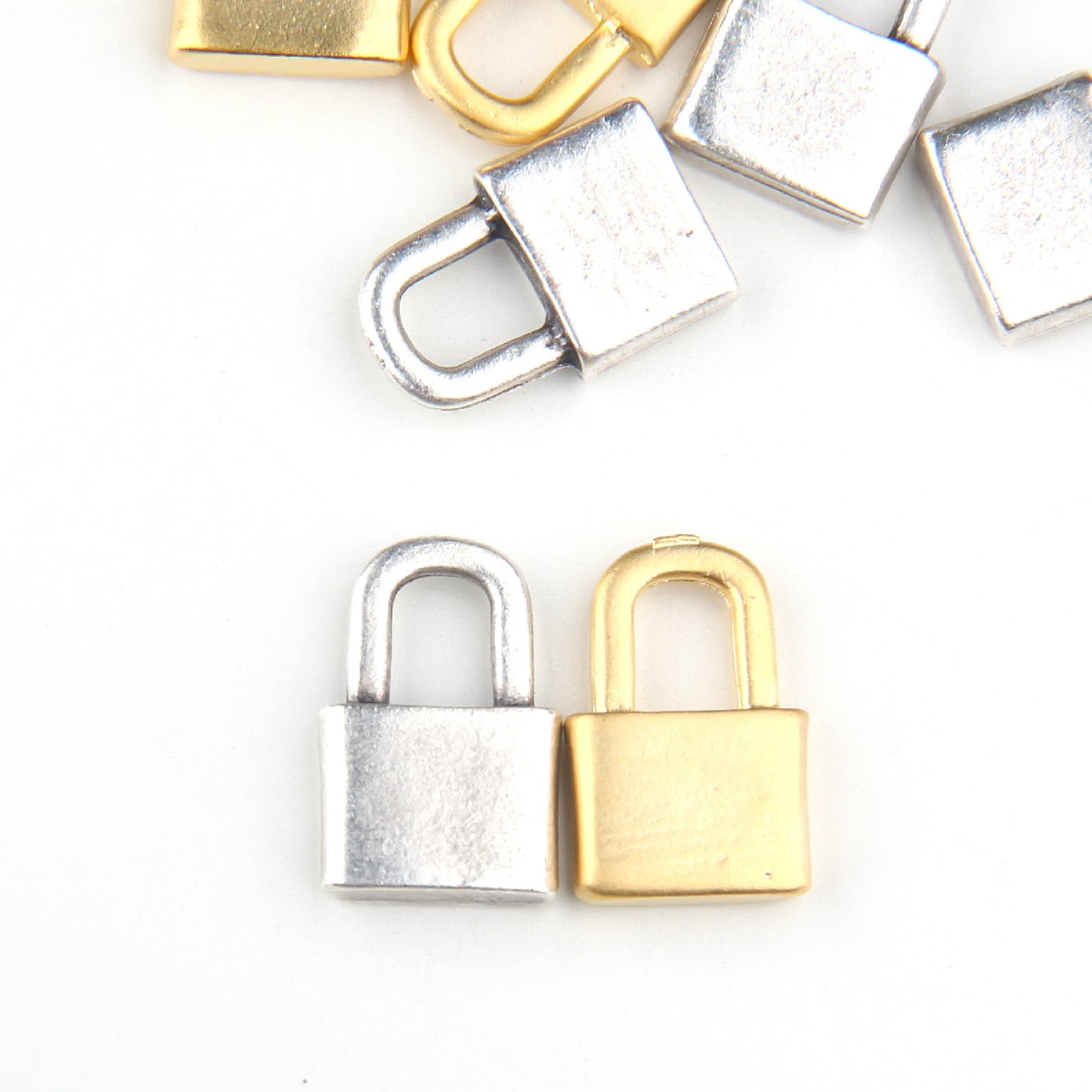 Silver Small Lock Charms Plain Lock Charms 4 Pcs // Sch-190 - Etsy