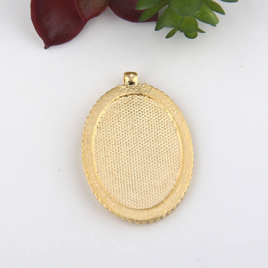 Gold Plated Oval Fish Medallion Pendant, Pendant, 1 Piece // GP-542 - Etsy