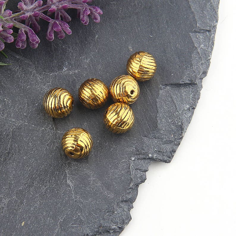 Antique Gold Tone Round Textured Metal Beads, 6 Pieces // GB-209 - Etsy