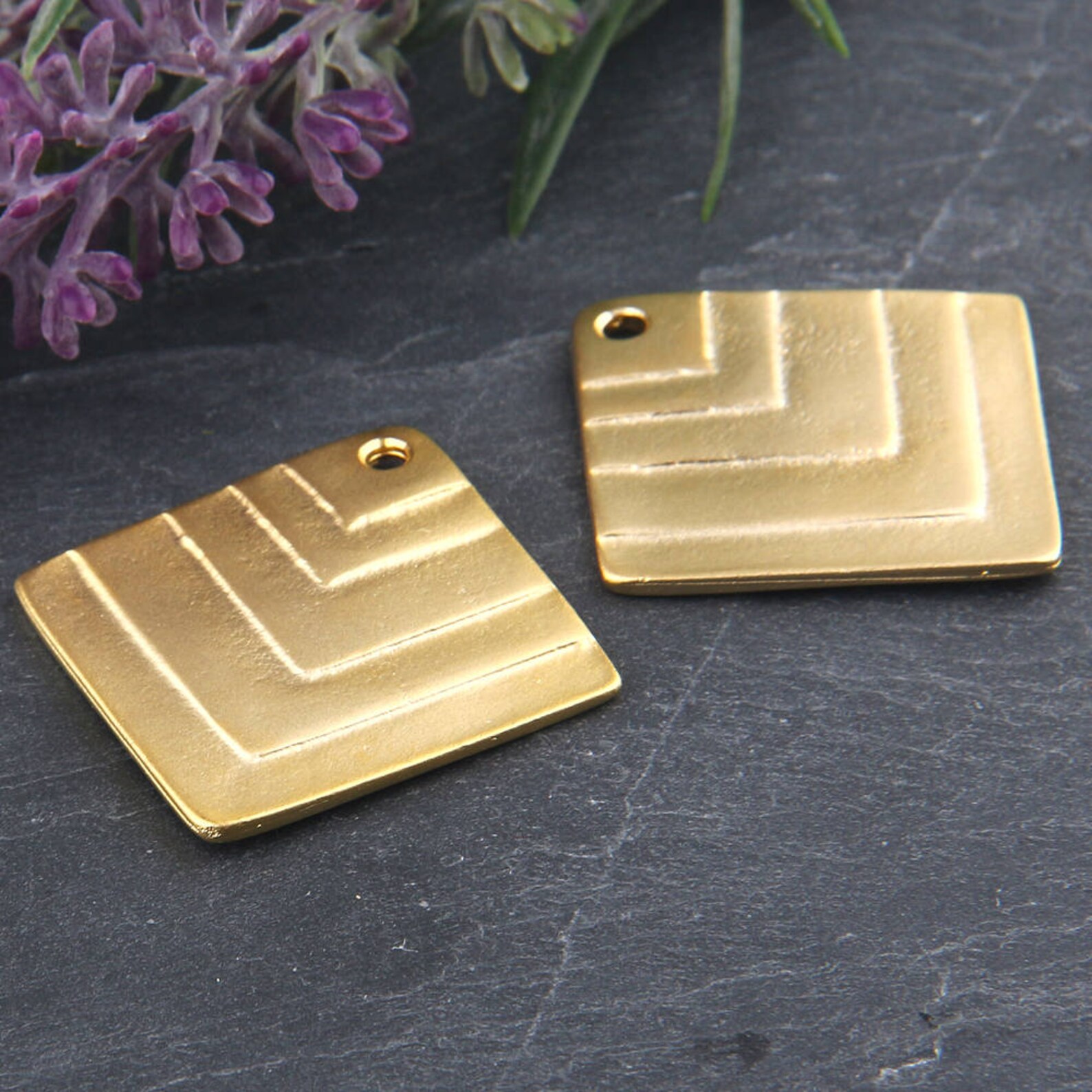 Metal Diamond Shaped Tiered Pendant, Gold Plated,geometric Metal ...
