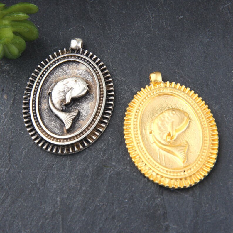 Gold Plated Oval Fish Medallion Pendant Pendant 1 Piece // - Etsy