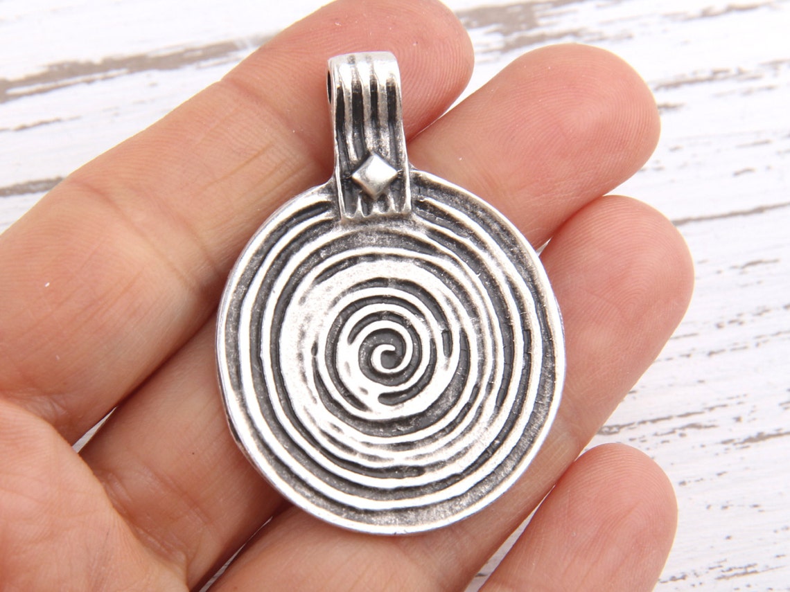 Large Round Spiral Antique Silver Pendant, 33,5 Mm, 1 Piece // SP-249 ...