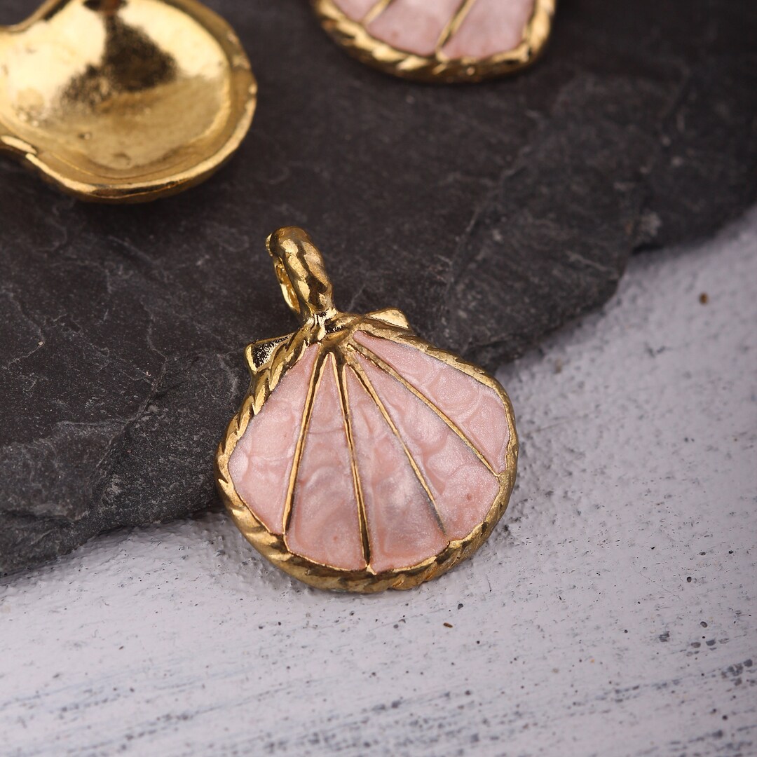 Enameled Scallop Pendant, Seashell Pendant, Nautical Jewelry Supplies ...