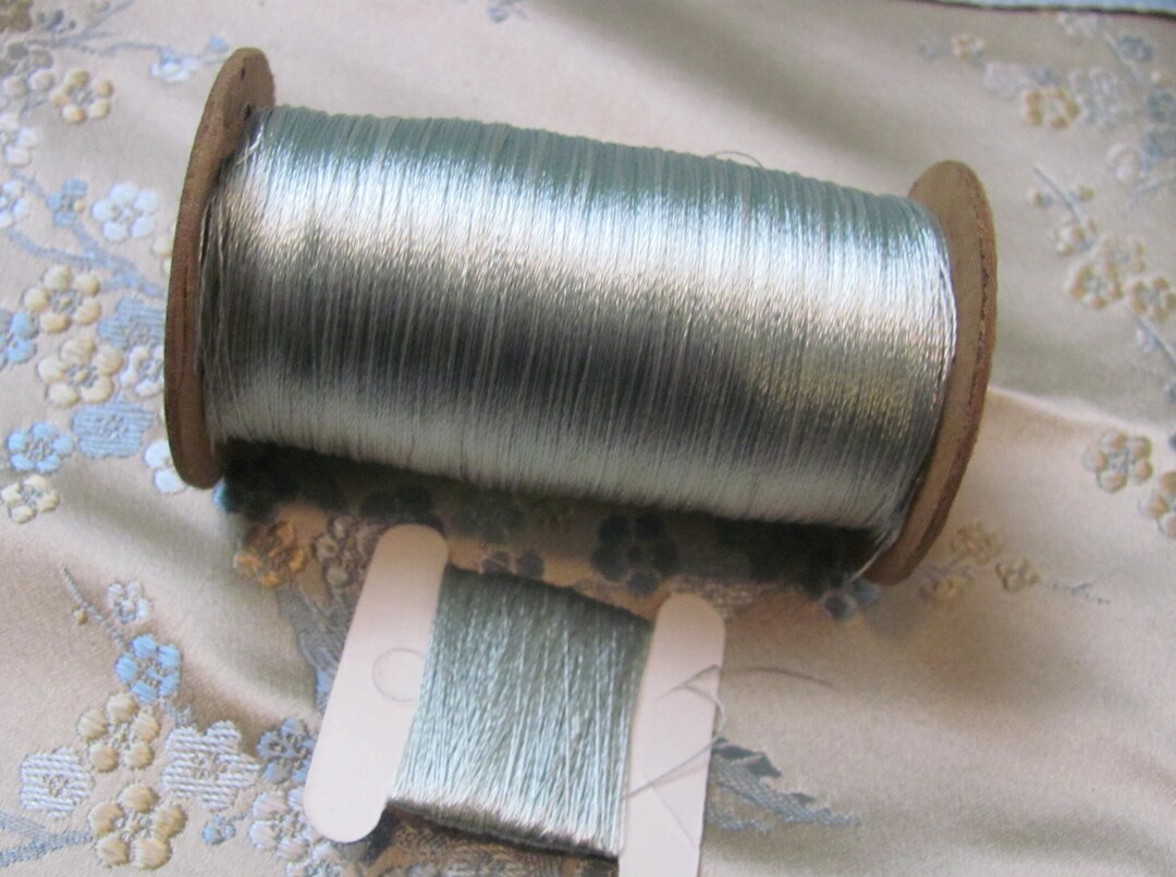 100% Silk Thread // Antique Embroidery Floss Thread Real Silk // Pale ...