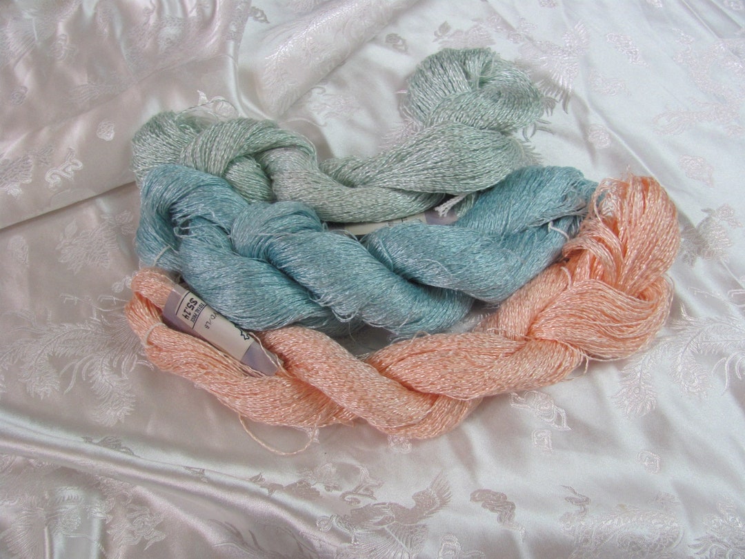 100% Cotton Shiny Ice Thin Yarn // Newton Country // Peach or Blue or ...