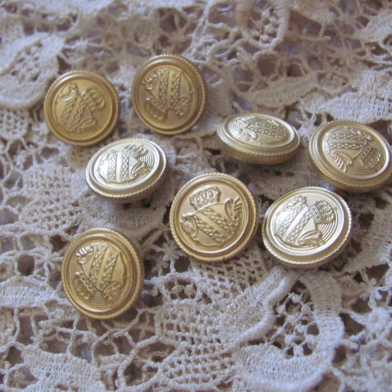 15 Matching Buttons - Etsy