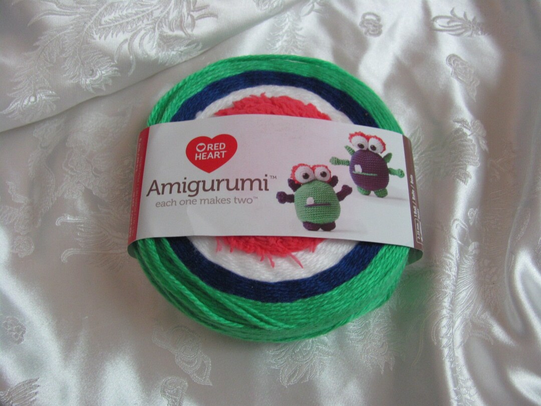 Amigurumi // Red Heart Brand Yarn Pattern Kit 3.5oz 100g // Crochet ...