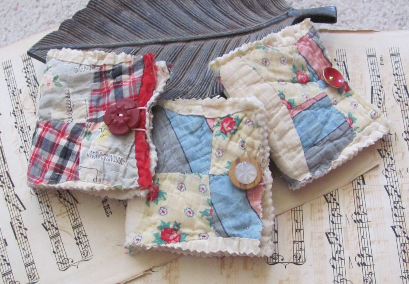 Handmade Needle Case Book Holder for Sewing Embroidery Pins Scissors ...
