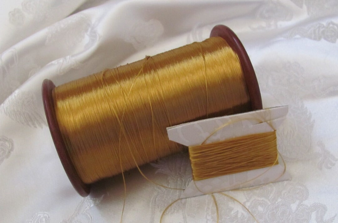100% Silk // Early Century Embroidery Floss Fiber Thread // Gold ...